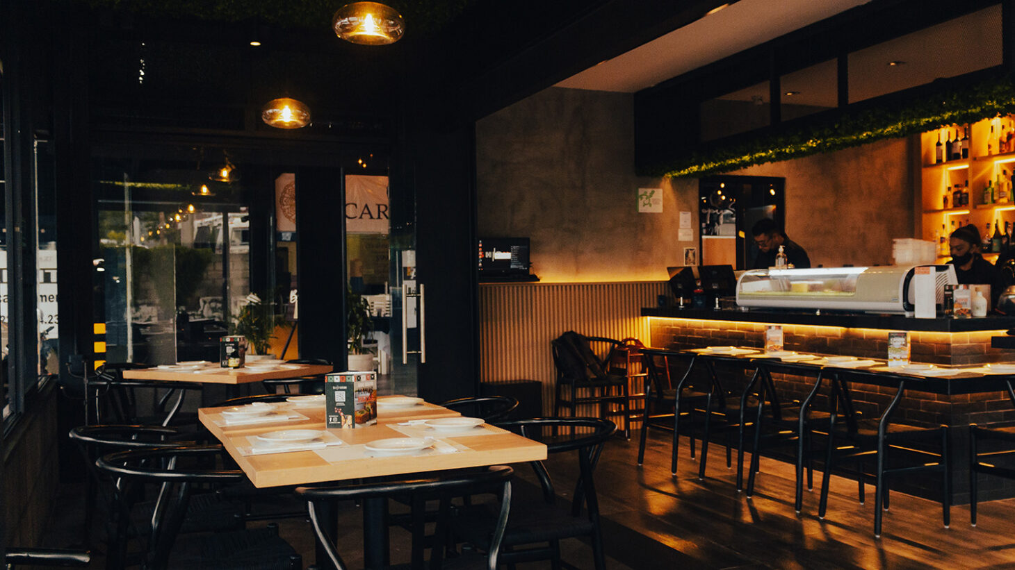 Shirushi Sakería: Un sake con vista a la pirámide - Guía oca